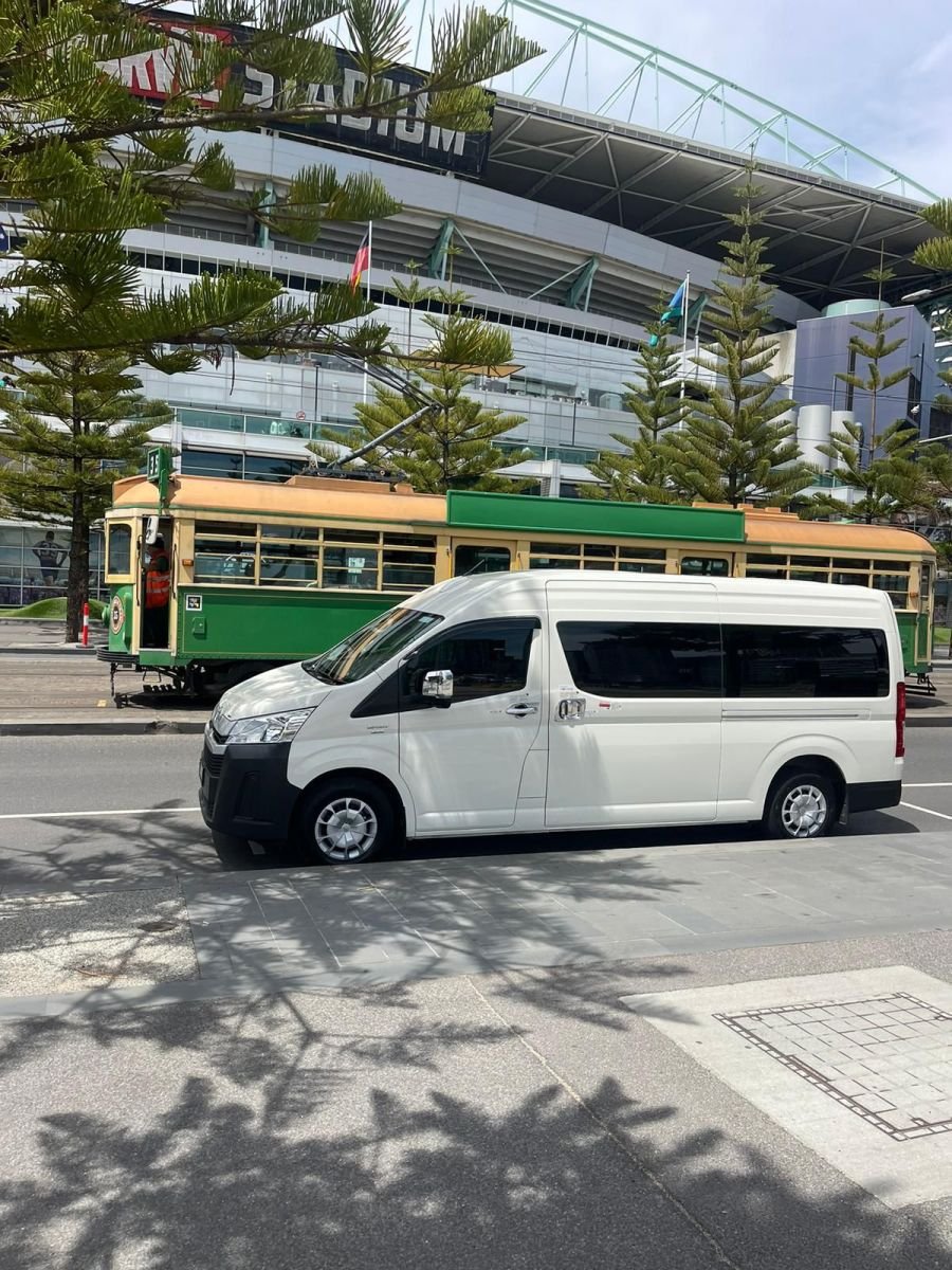 Western Maxi Cabs – Maxi Cab Booking | Melbourne Airport Transfer
